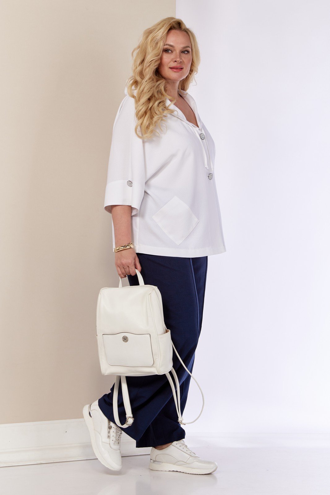 Костюм брючный 4057 белый + синий Shetti купить в интернет магазине Велесмода